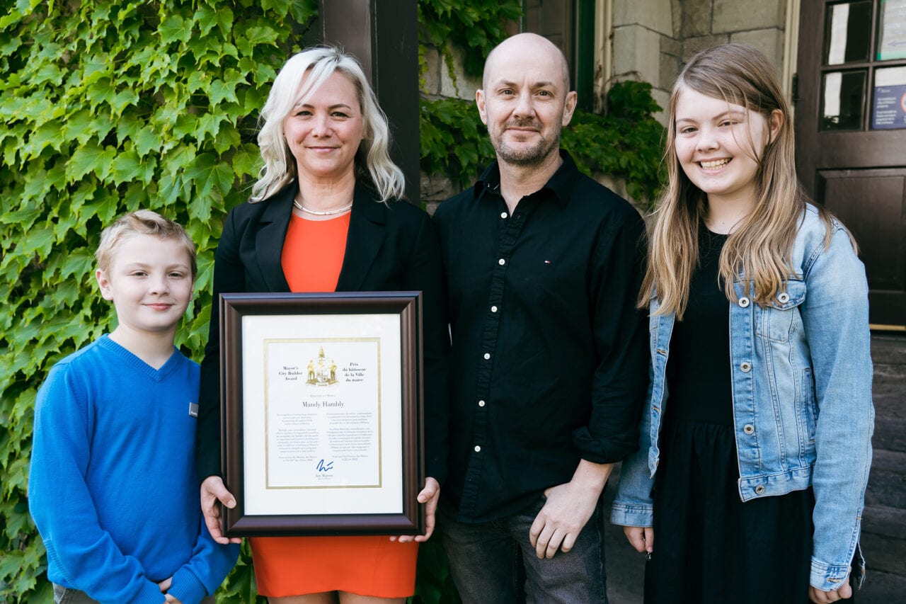 Mandy Hambly receives Mayor’s City Builder Award - Glen Gower ...